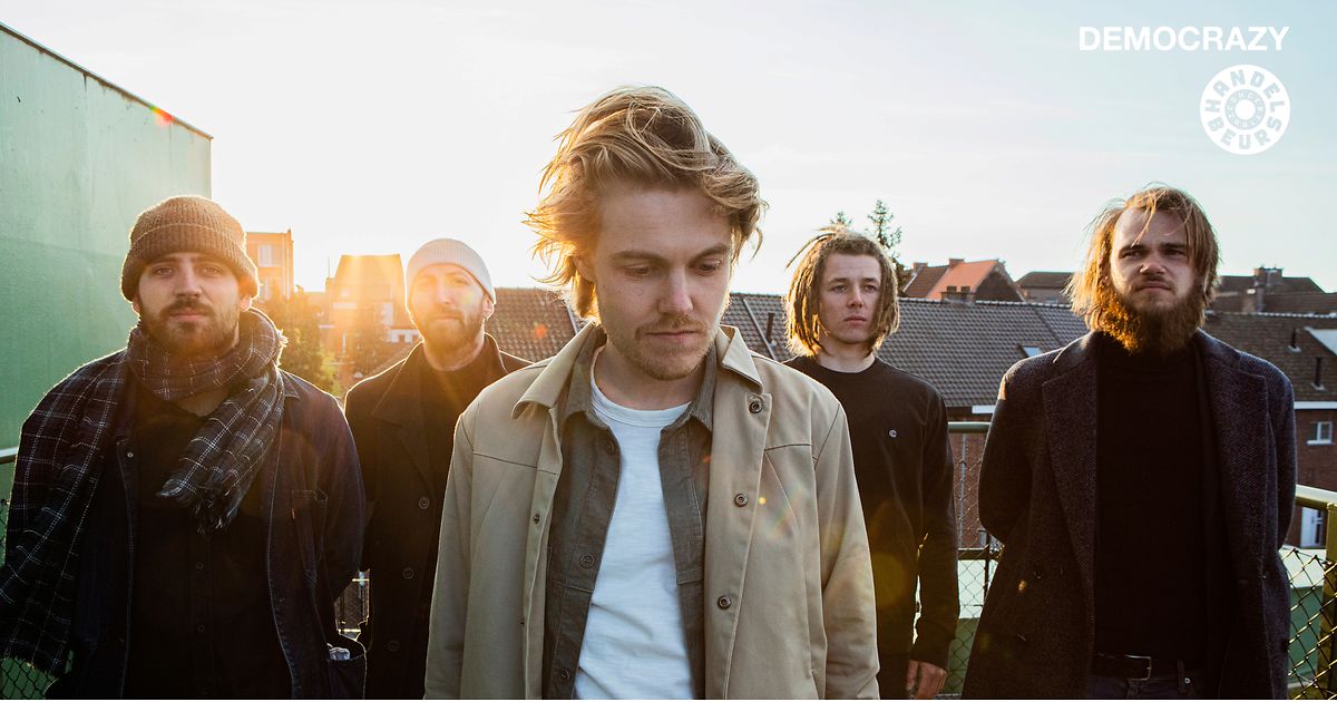 Mooneye - Agenda - Democrazy